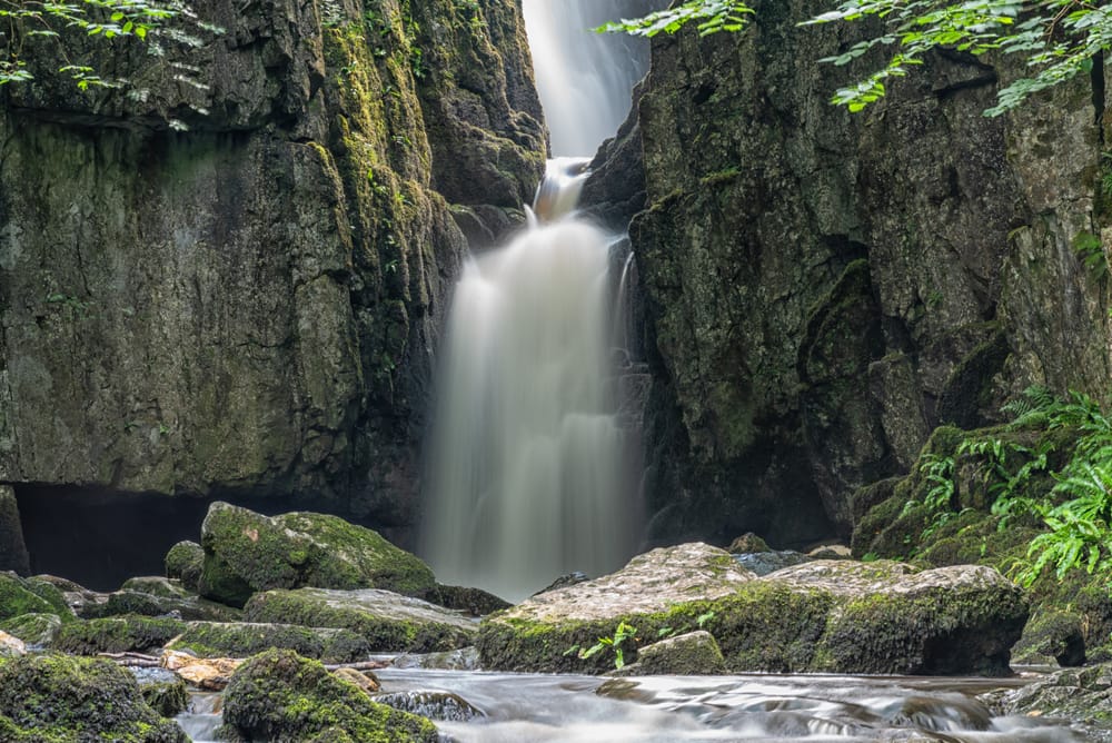 Yorkshire Dales Waterfalls: Your Guide to the Most Stunning Sights To See