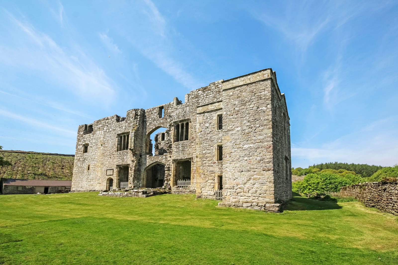 Castles in Yorkshire: A Guide to the Region's Majestic Fortresses