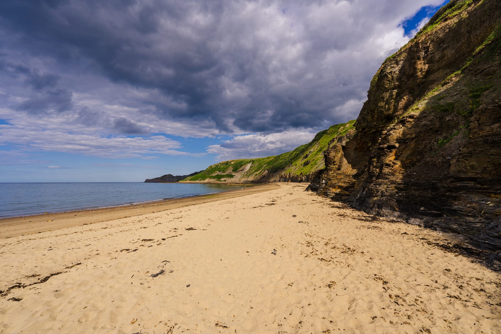 Things to Do in Runswick Bay: A Visitor's Guide to Coastal Adventures