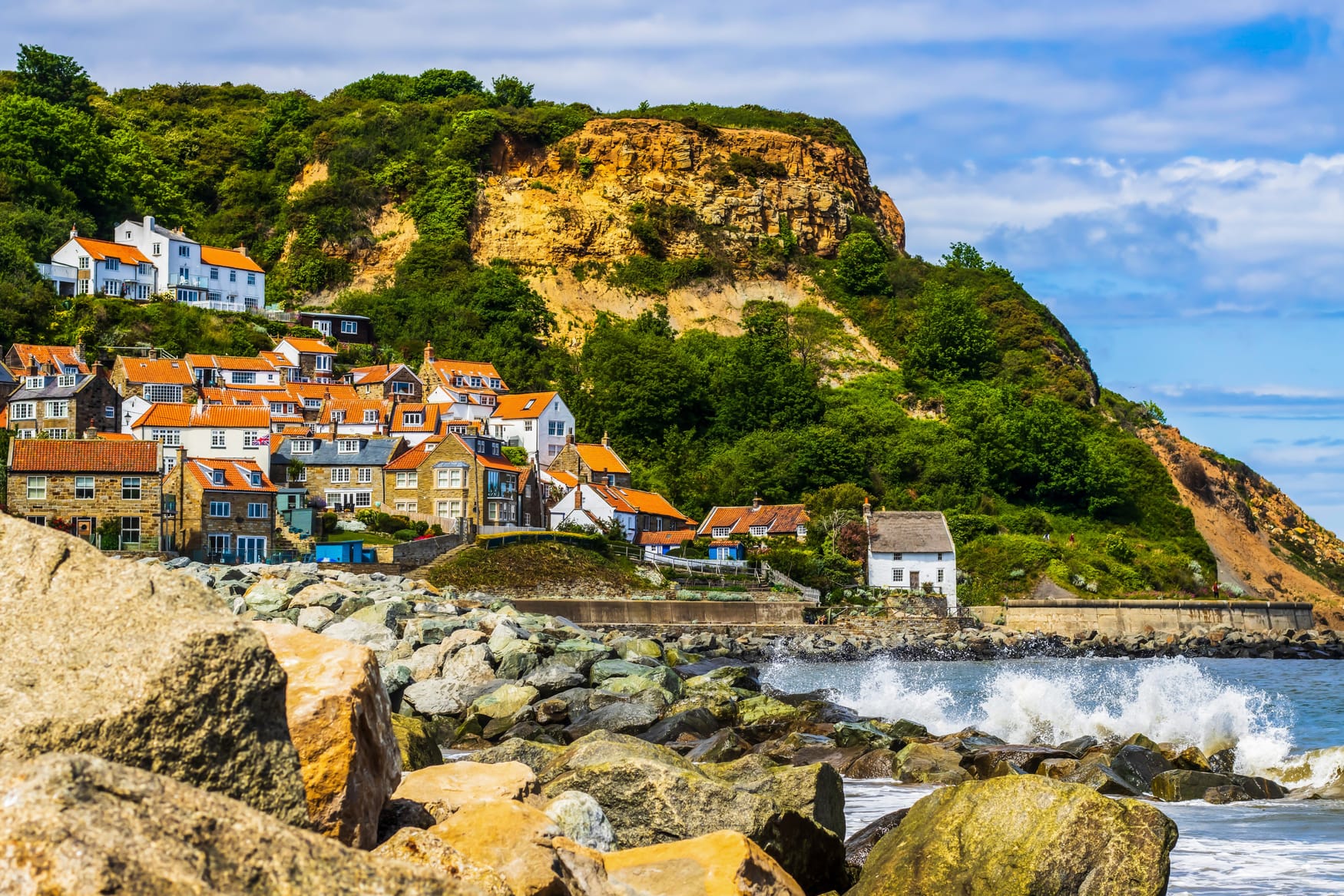 Things to Do in Runswick Bay: A Visitor's Guide to Coastal Adventures