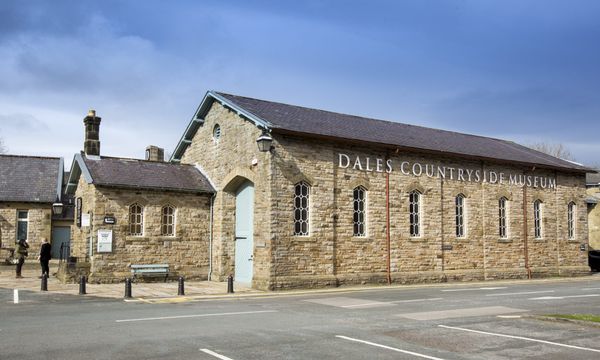 Things to Do In Hawes: Exploring On & Off The Beaten Path